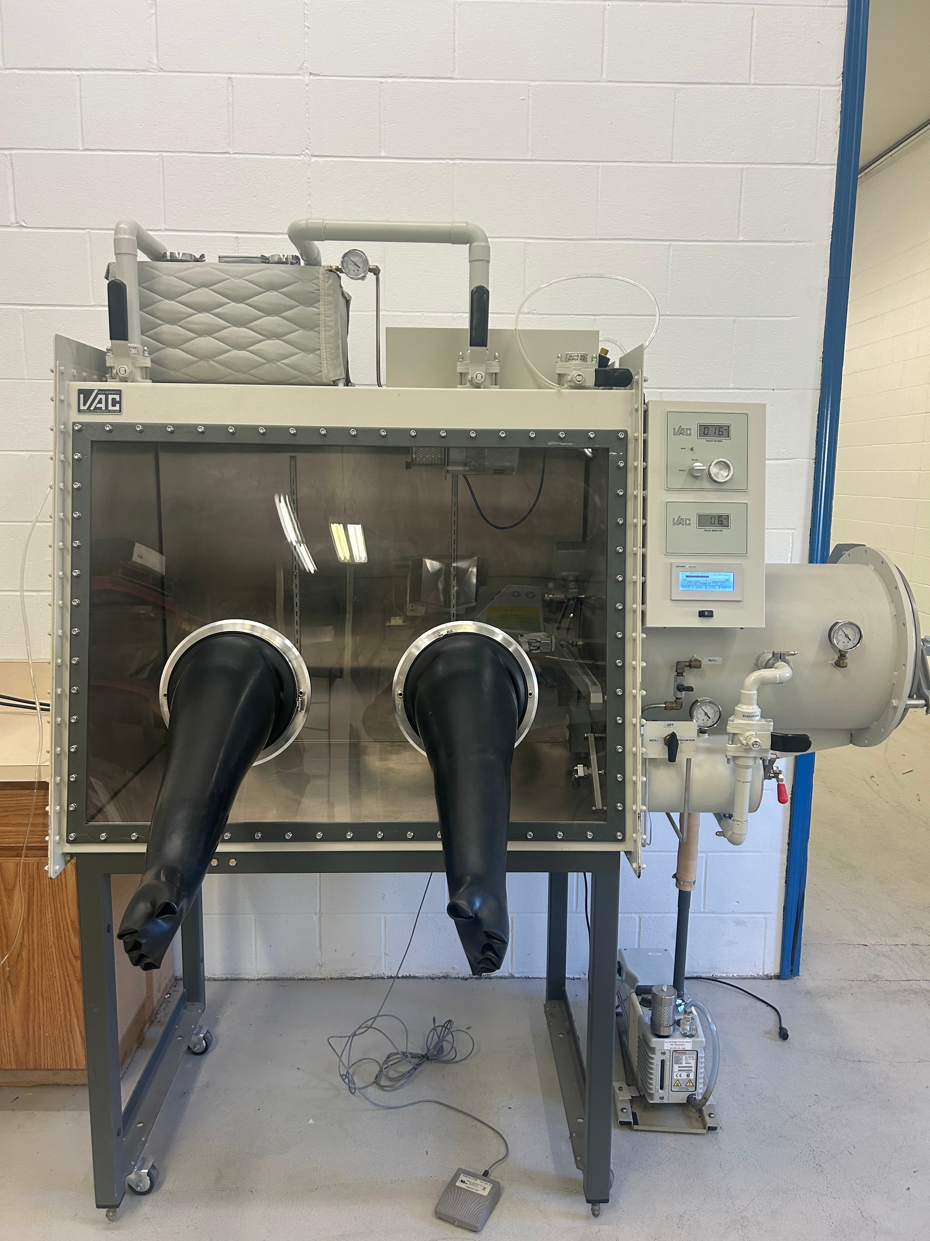 VAC Inert Atmosphere Glove Box Omni-Lab Single Workstation Functional ...